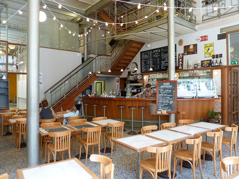 Petit-déjeuner et musée de la bande-dessinée pour 4 - Bruxelles - Bongo