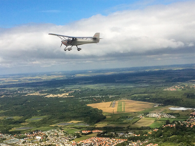 1 uur vliegen in een ULM nabij Namen voor 1 persoon – Bongo