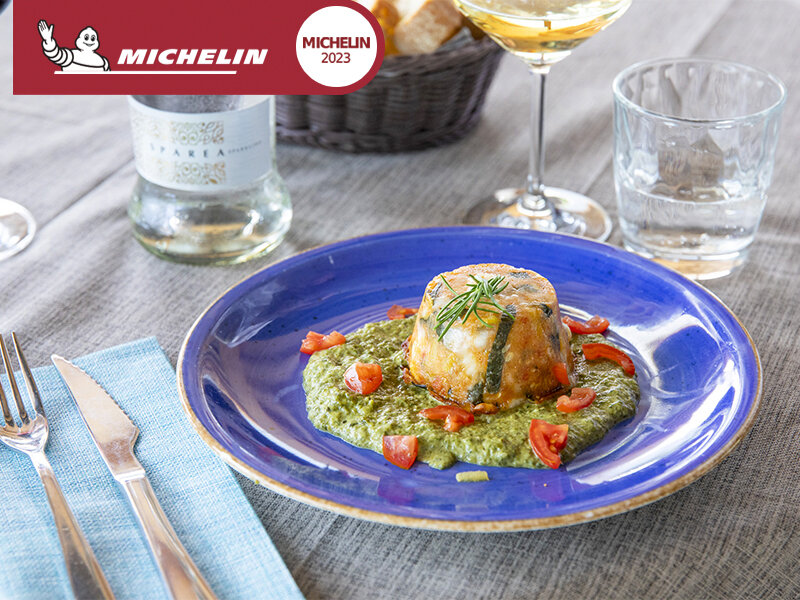 Menù con calice di vino in ristorante MICHELIN – Piemonte - Smartbox